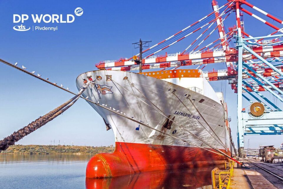 Maersk service connected the port of Pivdennyi and Port-Said ...