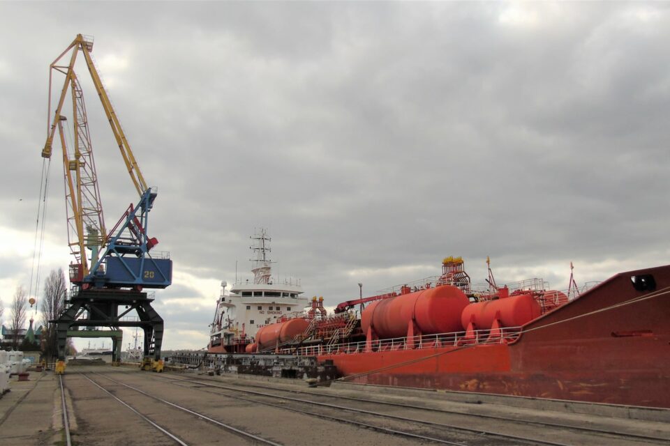 Izmail Port fulfilled the annual transshipment plan | Ukrainian and ...