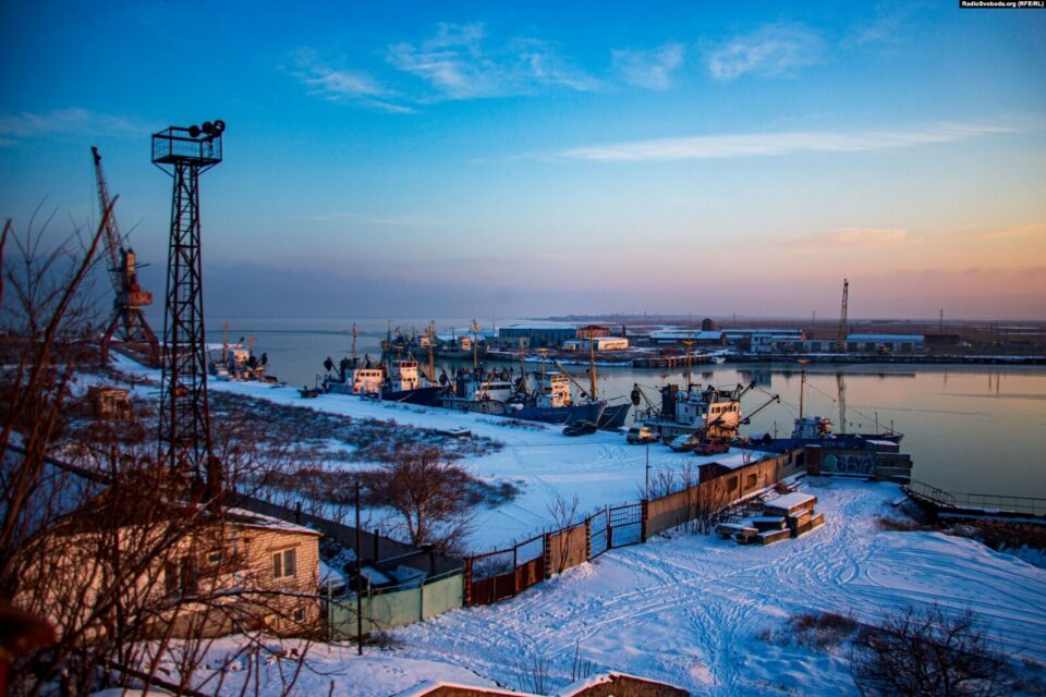 Port station in Henichesk may be given to the military | Ukrainian and ...