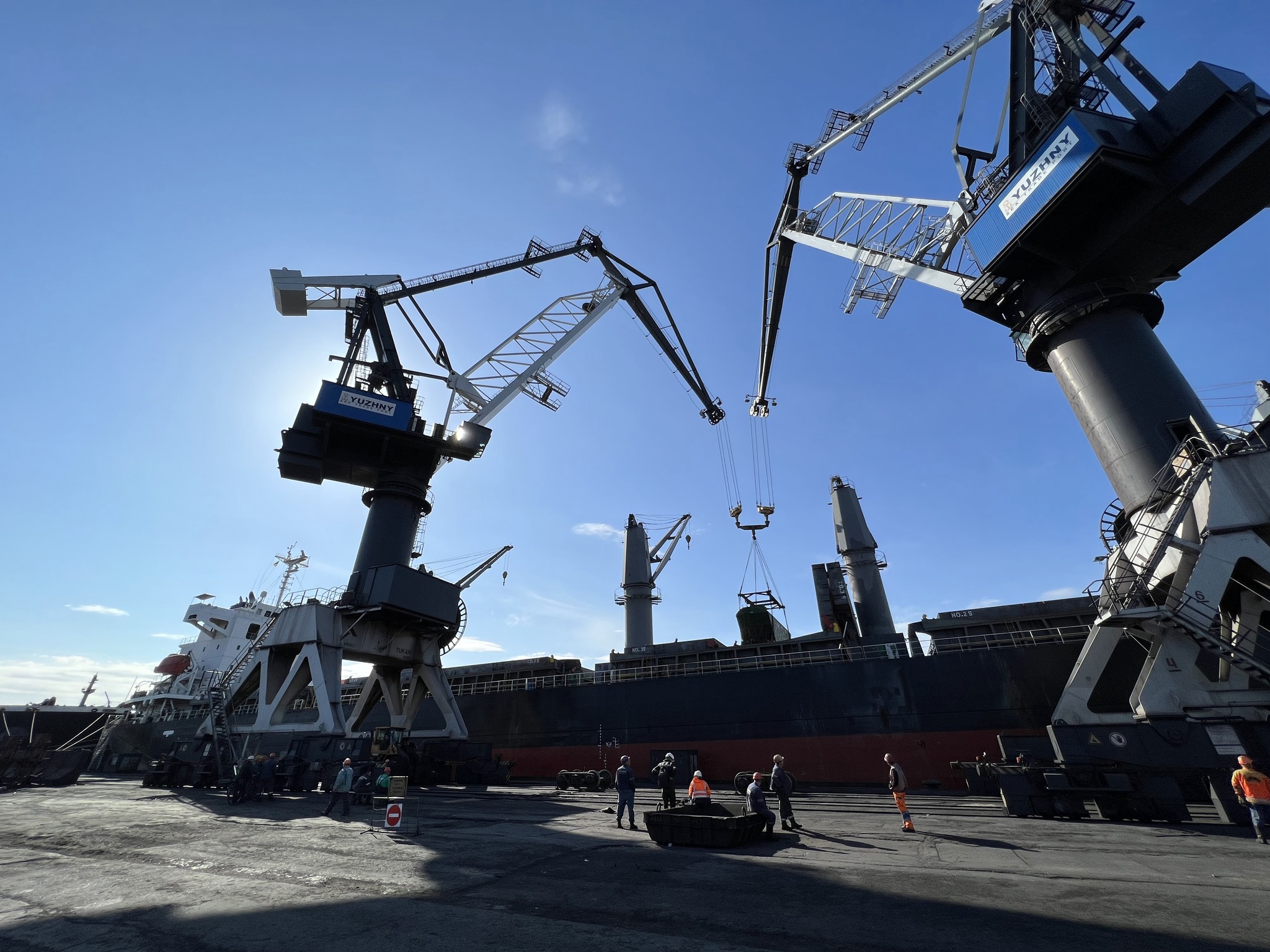 Three more vessels with agricultural products will depart from the ...