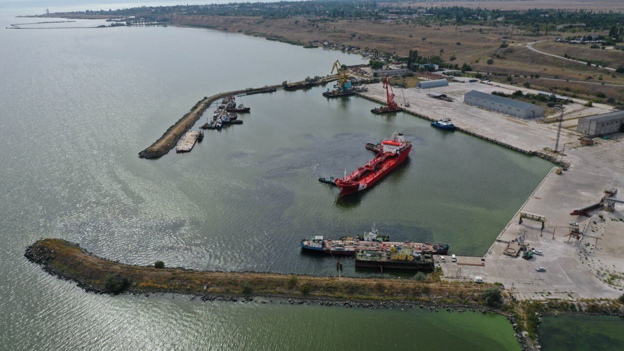 Russia again attacked the Ochakiv port with missiles | Ukrainian and ...