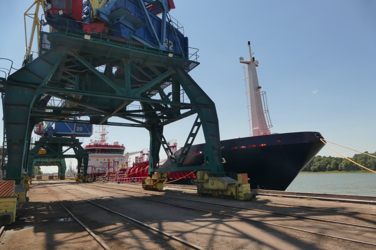 A new record: the port of Izmail fulfilled the annual cargo handling ...