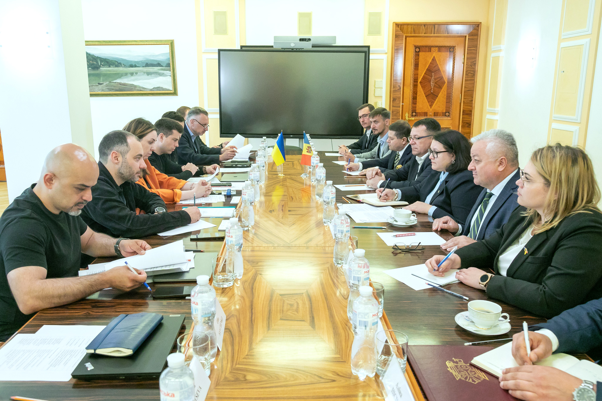 Ukraine and Moldova signed an agreement on the construction of a bridge ...