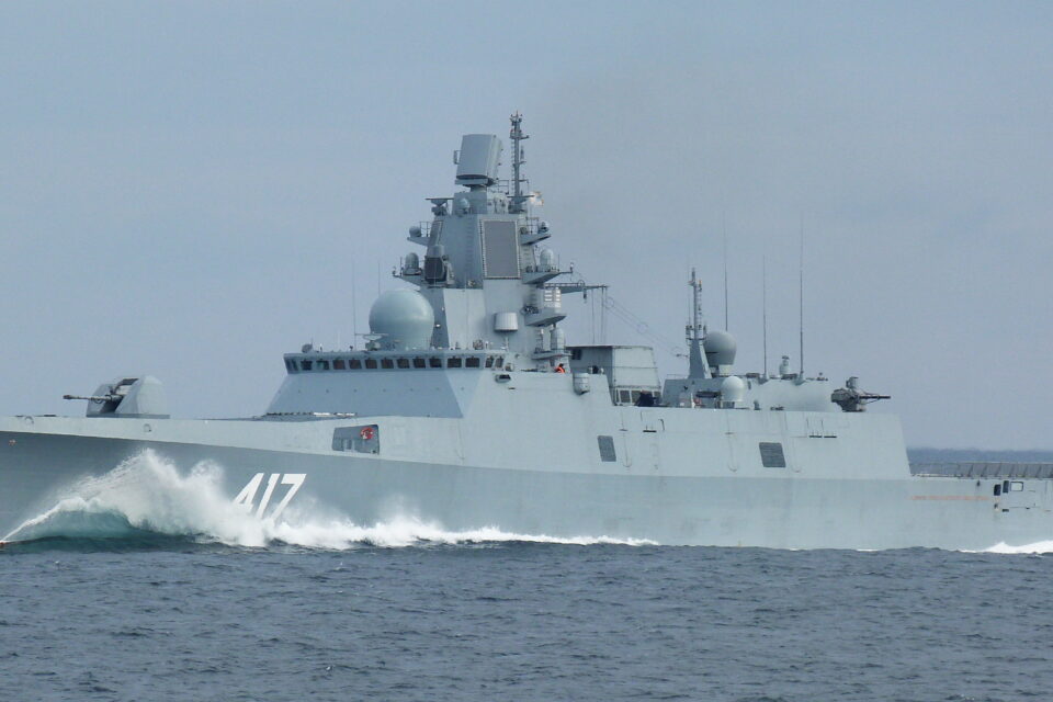 The Russian frigate "Admiral Gorshkov" entered the port of Algiers ...