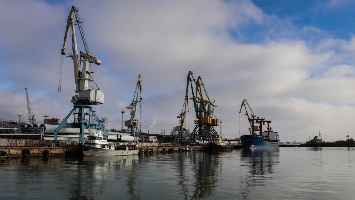 The invaders plan to launch ferries from Berdyansk port | Ukrainian and ...