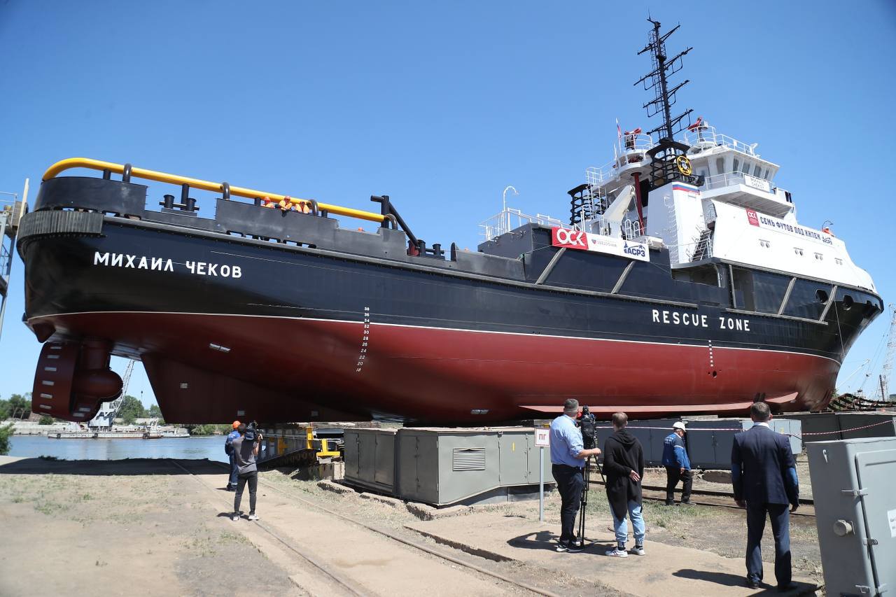 A tugboat for the Black Sea Fleet was launched in Russia | Ukrainian ...