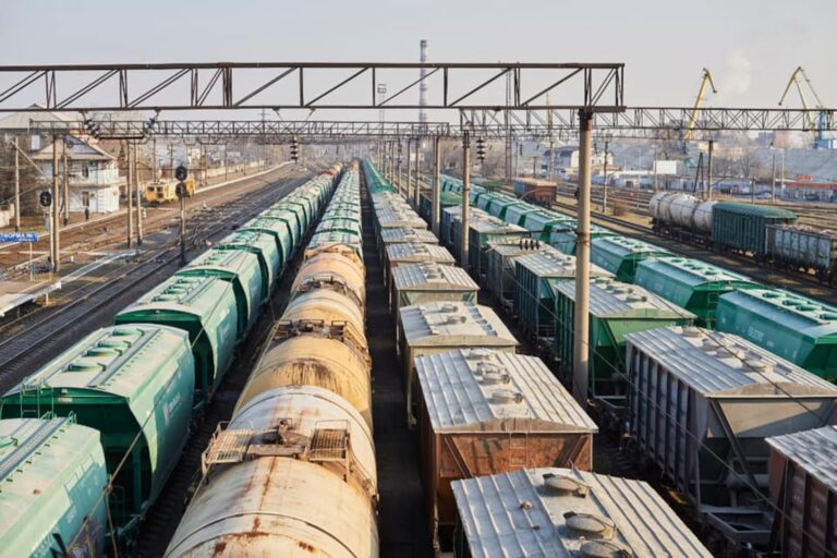 The Ministry of Development plans to increase railway fares by 30% from ...