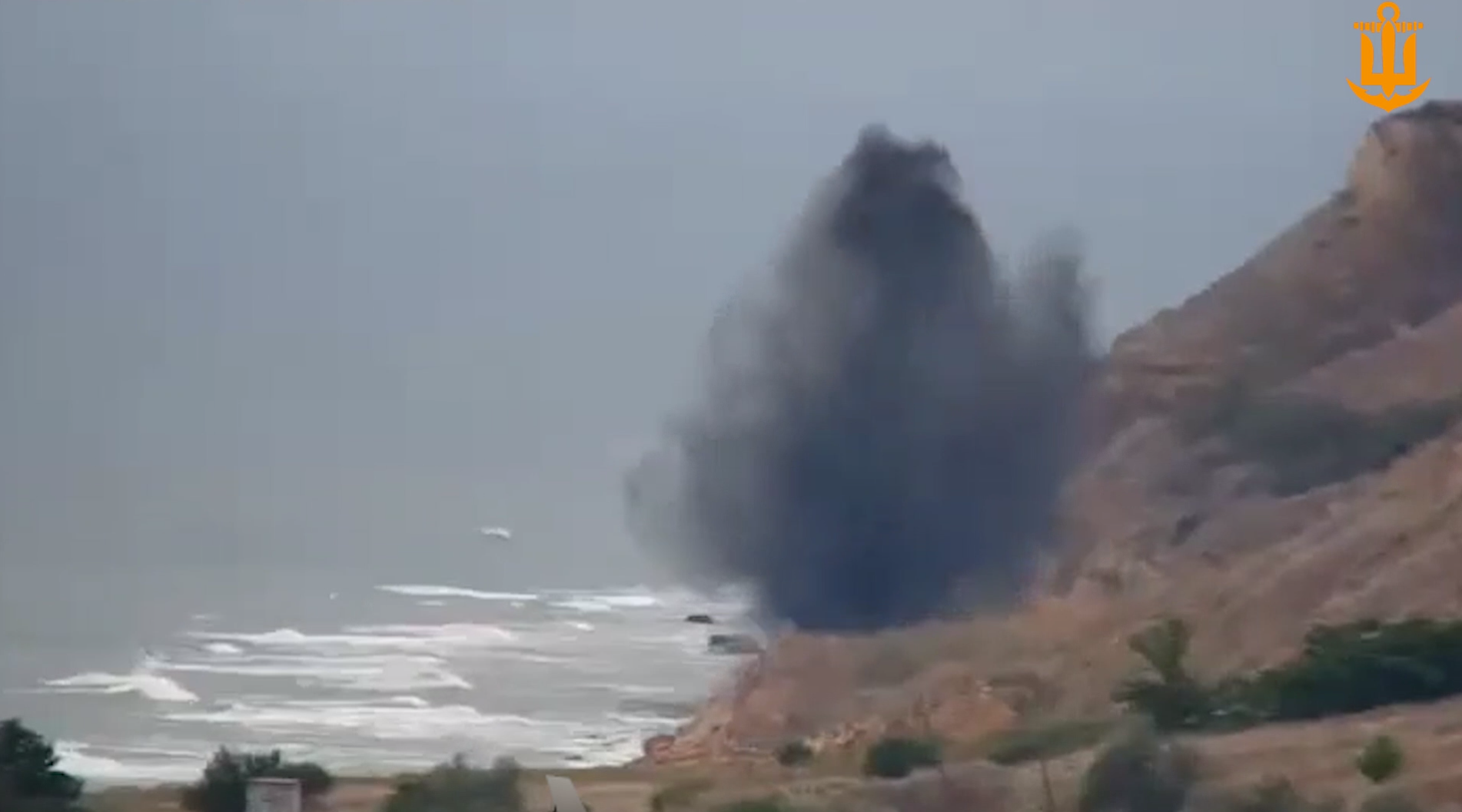 In Odesa, a sea mine was destroyed with a machine gun (video ...
