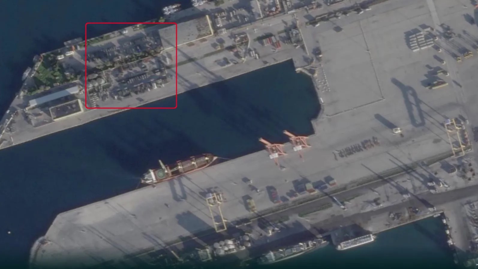 Russia has begun to withdraw its military equipment from the port of ...