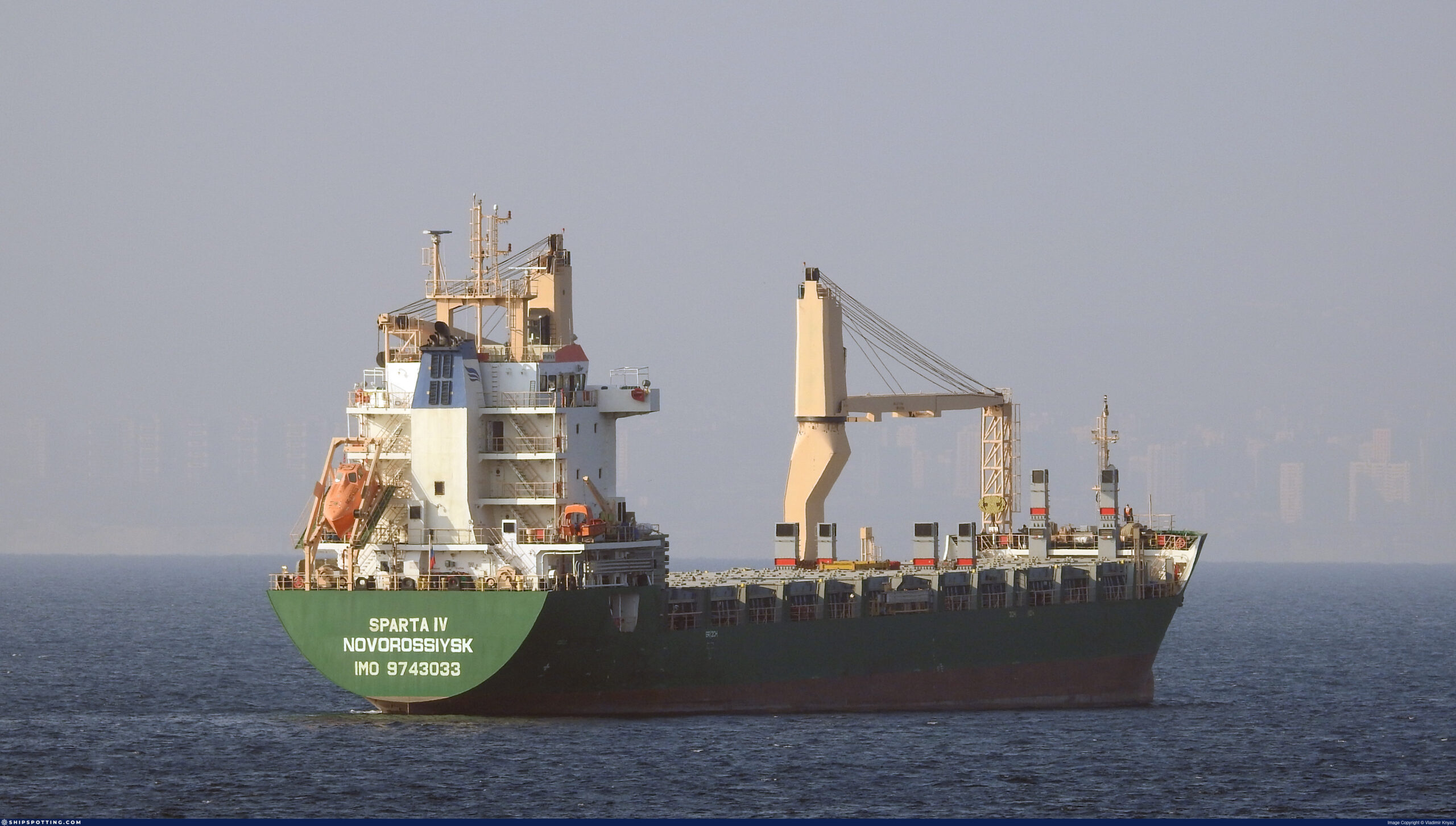 Another Russian ship heads to Syria for remnants of military equipment ...