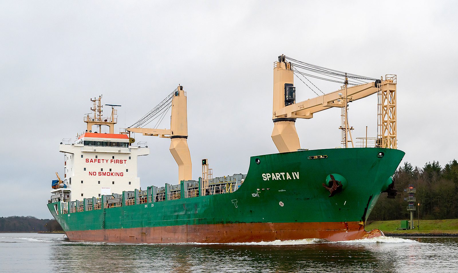 Sparta IV in Tartus: Russia continues to withdraw military equipment ...