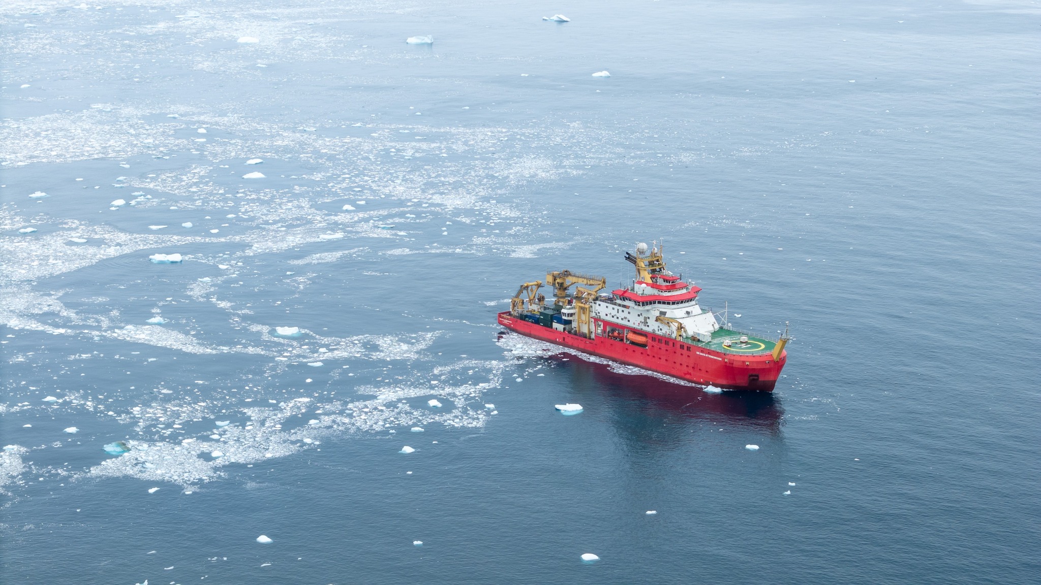 British icebreaker stops at "Vernadskyi" station (photo) | Ukrainian ...