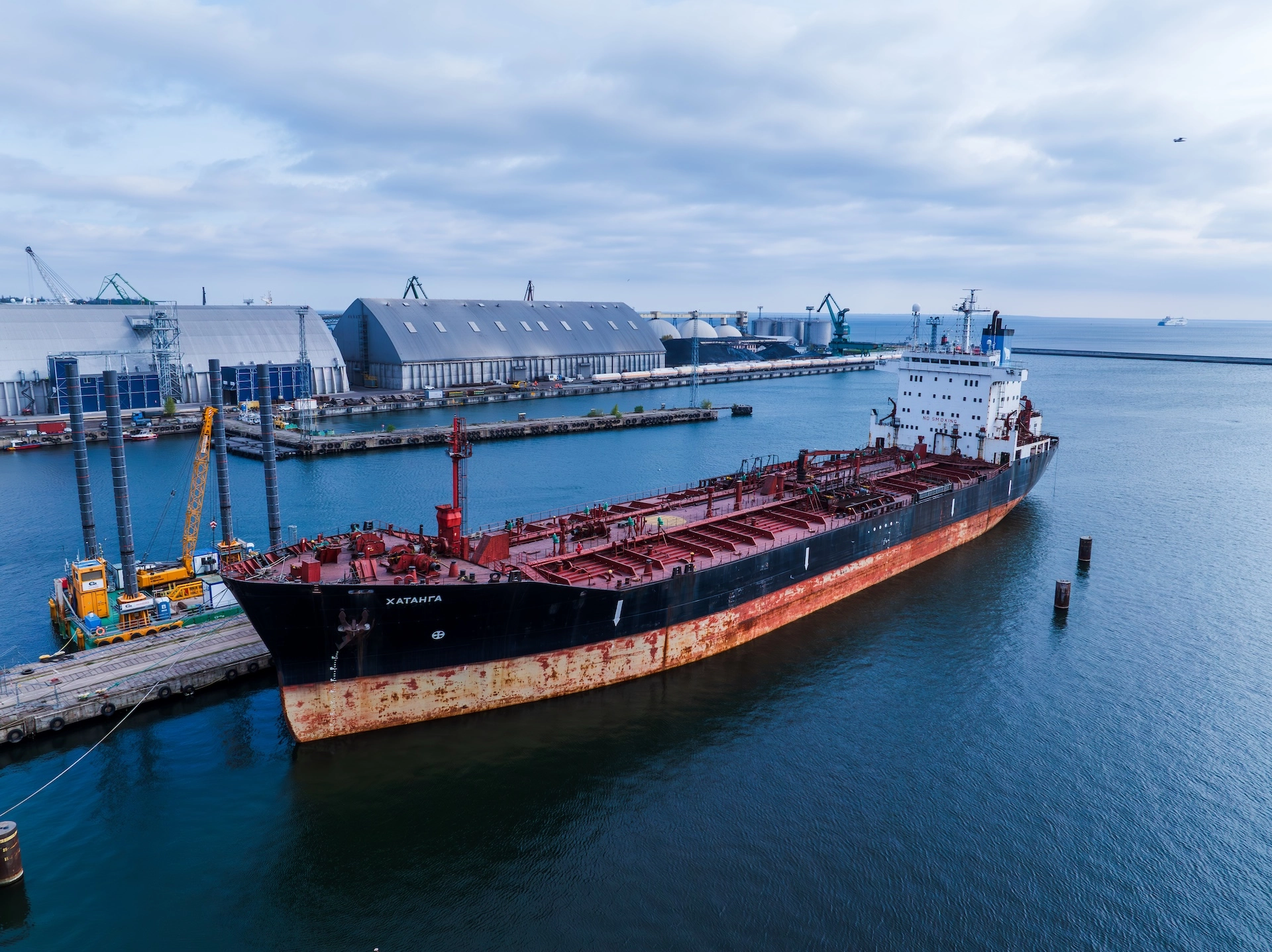 Abandoned Russian tanker to be removed from Poland and disposed of in ...