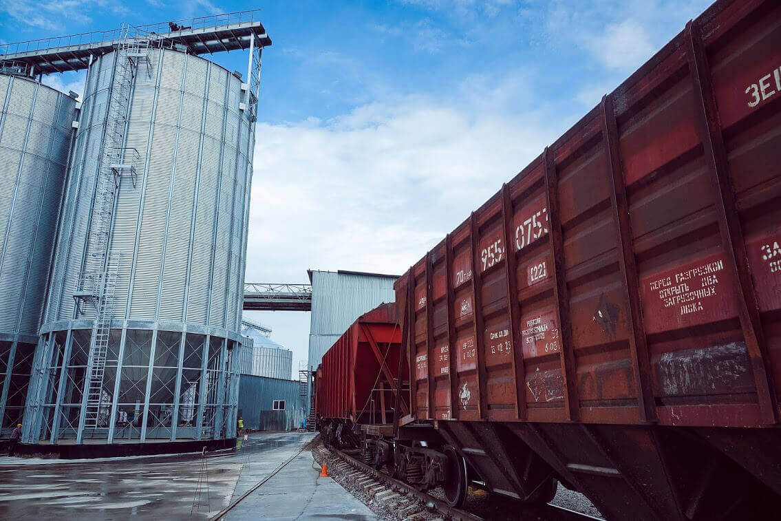 The volume of grain transportation in containers by rail has decreased ...