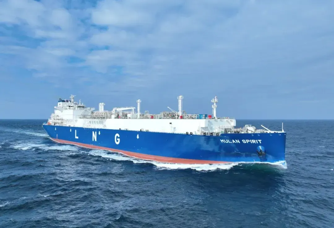 A gas tanker carrying Russian LNG arrived in China for the first time ...