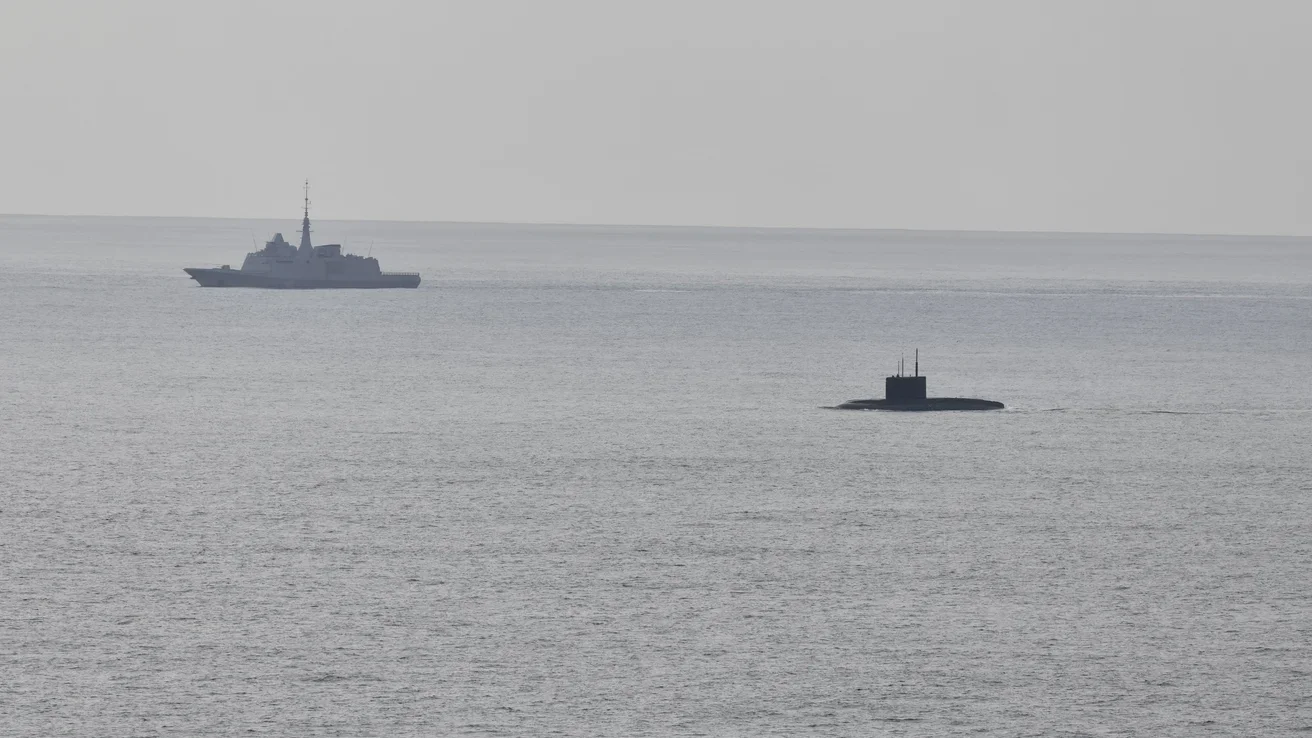 Swedish military spots Russian submarine in Baltic Sea | Ukrainian and ...