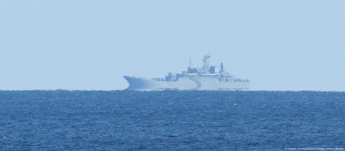 Russian Navy ship spotted off German coast | Ukrainian and World ...