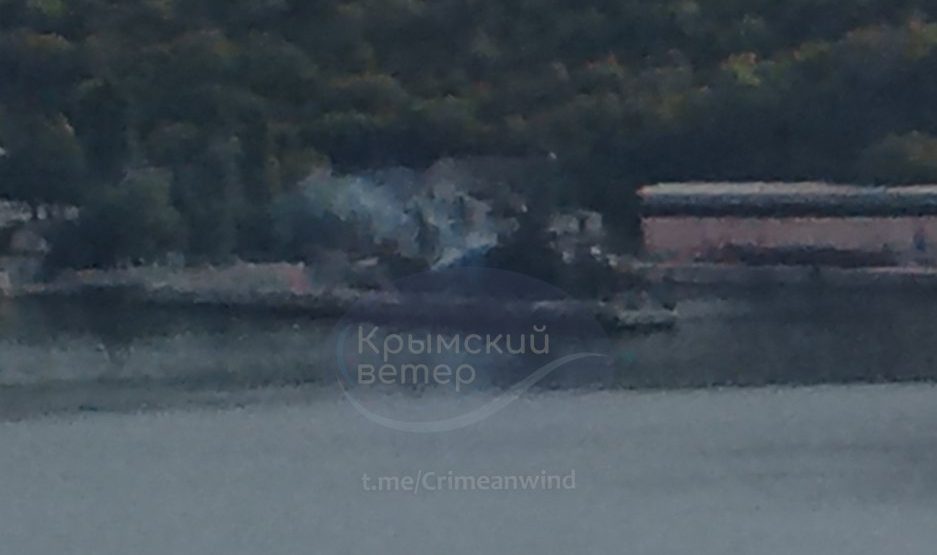 A Russian Black Sea Fleet ship is on fire in Sevastopol: probably ...