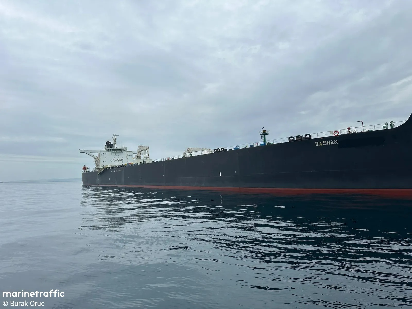 Another tanker carrying Russian oil attacked in the Black Sea ...