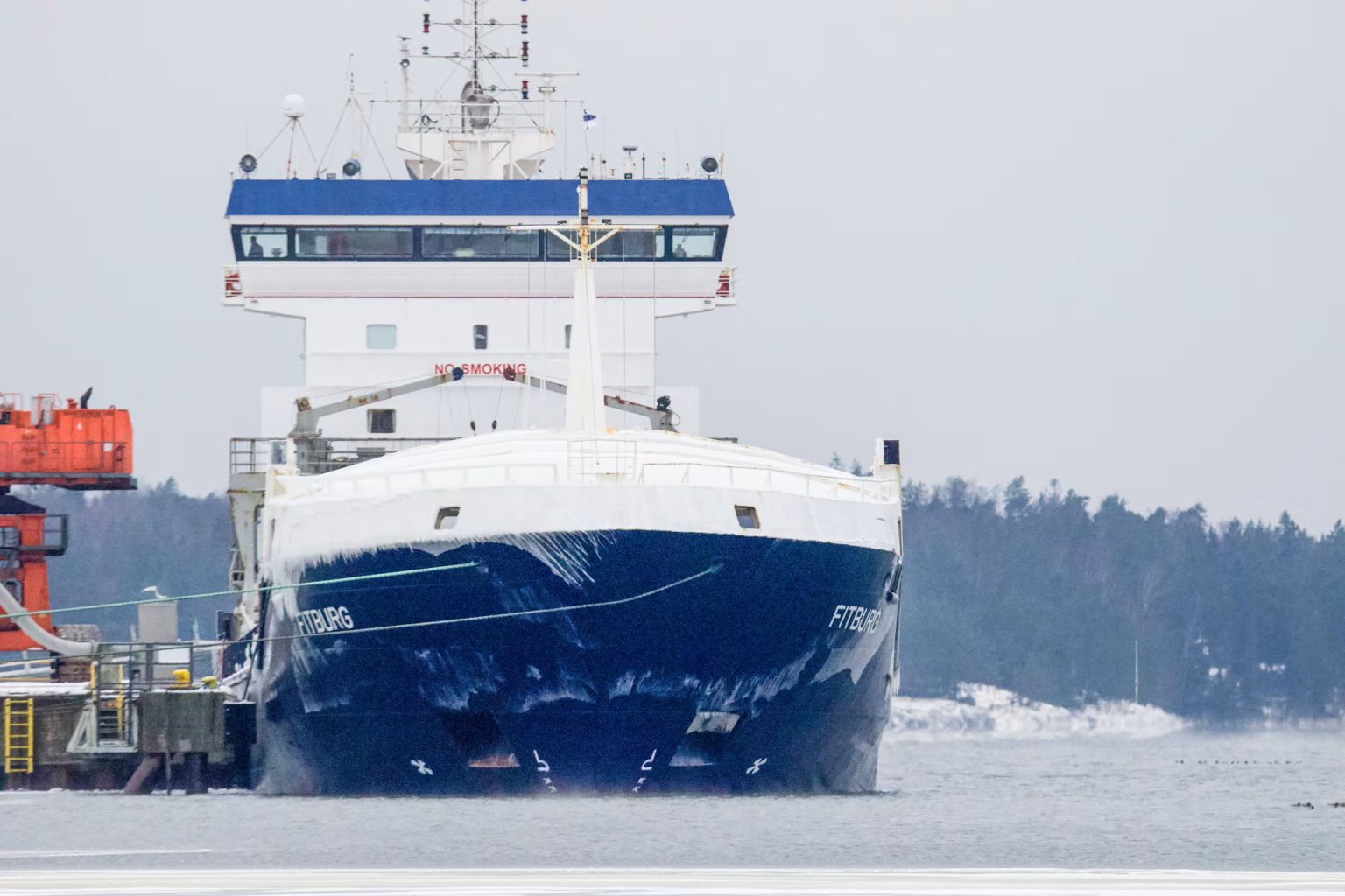 Captain of ship detained for damaging submarine cable involved in arms ...