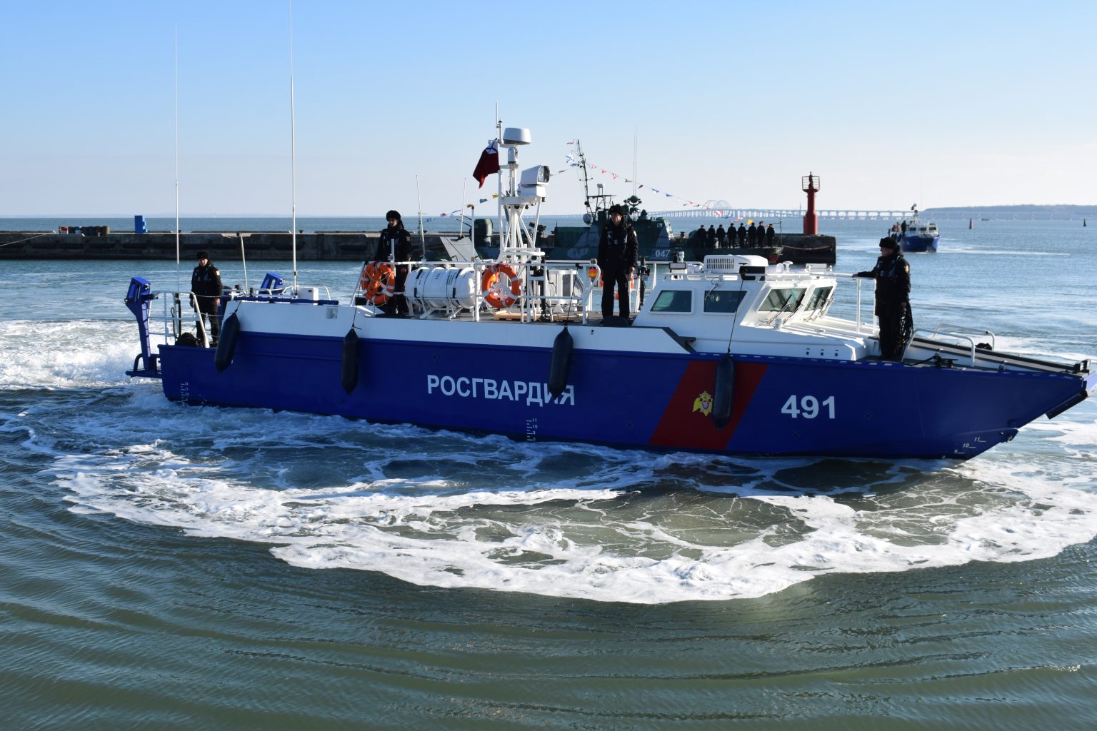 Russian amphibious transport boat hit in Crimea | Ukrainian and World ...