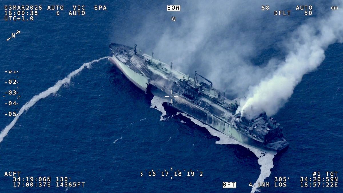 Footage of a Russian gas tanker sunk in the Mediterranean Sea has ...